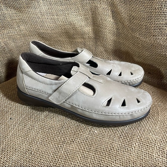 SAS | Shoes | Sas Tripad Comfort Roamer Maryjane Beige Orthoped | Poshmark